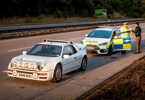Police test new Ford Focus RS — New Car Net