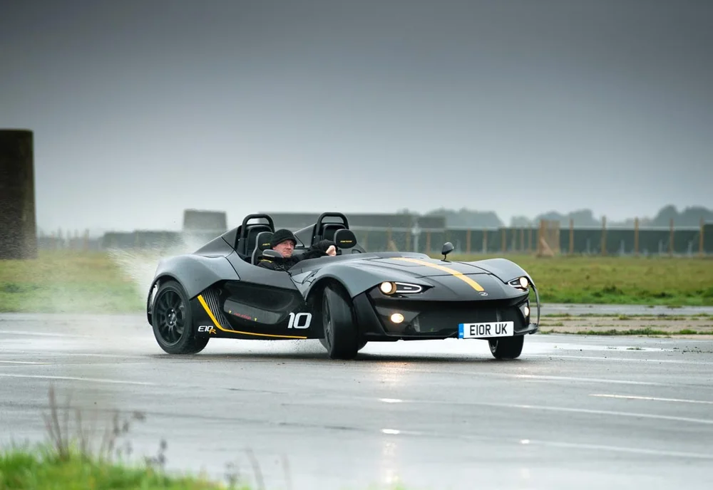 Consortium led by AC Cars saves Zenos — New Car Net