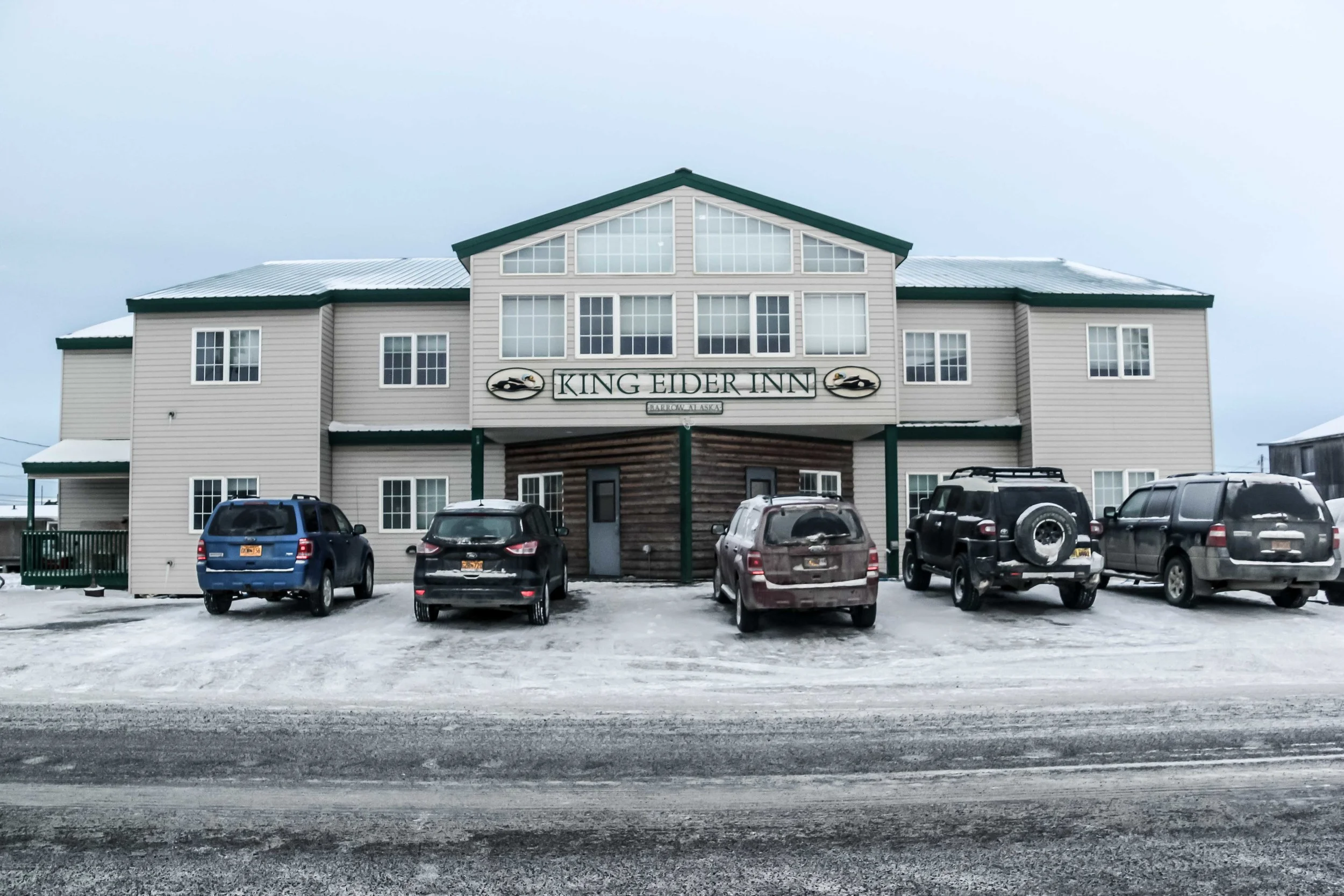 Best online hotel booking and lodging in barrow Alaska I King Eider Inn