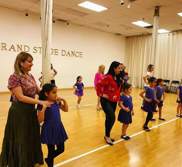 Dance School in Glendale CA USA | Grand Stage Dance