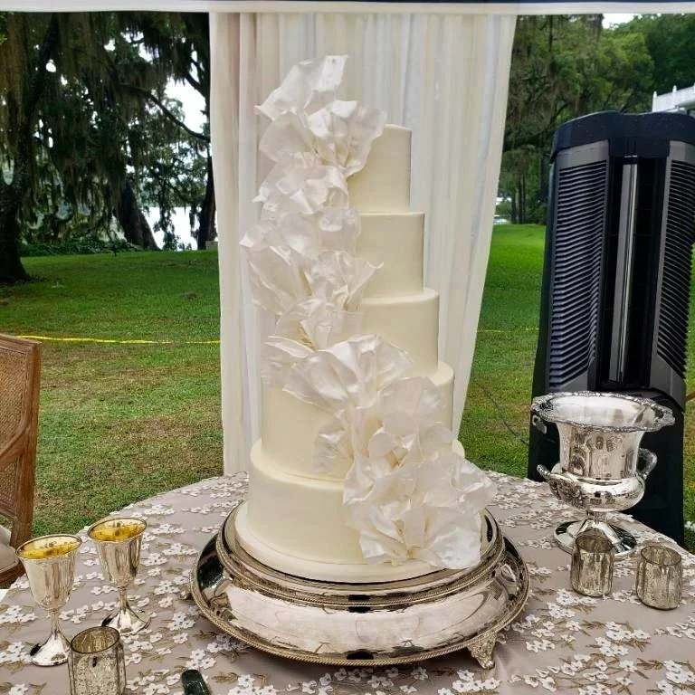 Weddings — Incredible Edibles Bakery