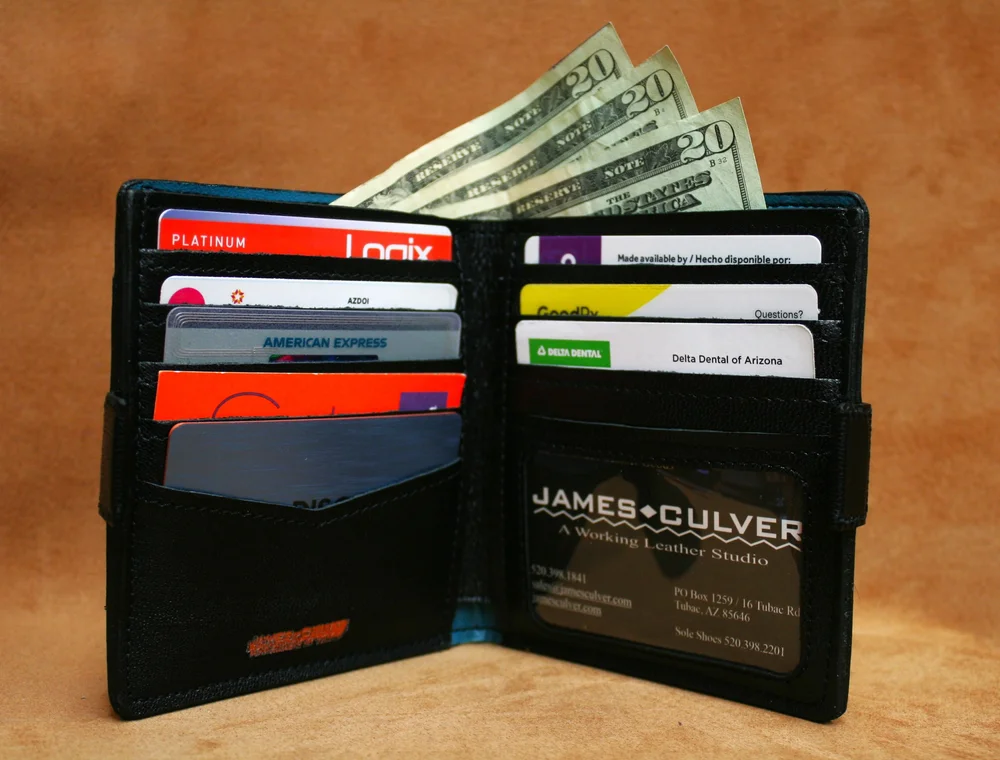 Md Card Coin Wallet — James Culver