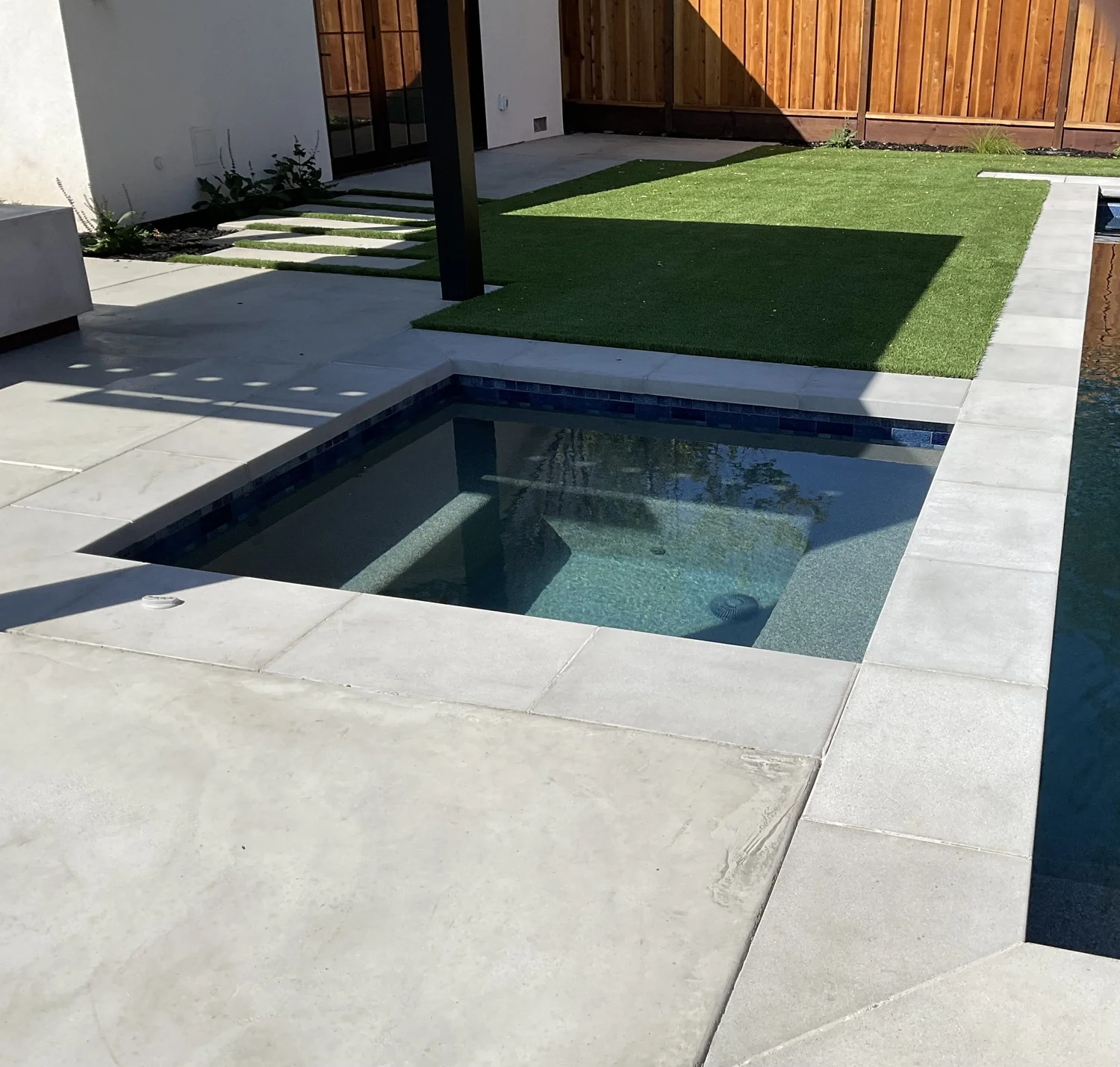 Aqua Blue Swimming Pools Construction & Remodeling
