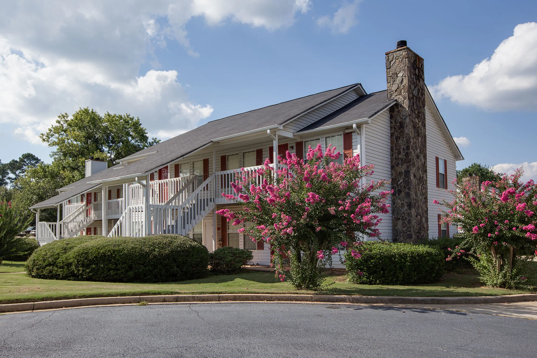 COMMERCIAL MULTIFAMILY EXTERIOR — Atlanta Real Estate Photography & Video