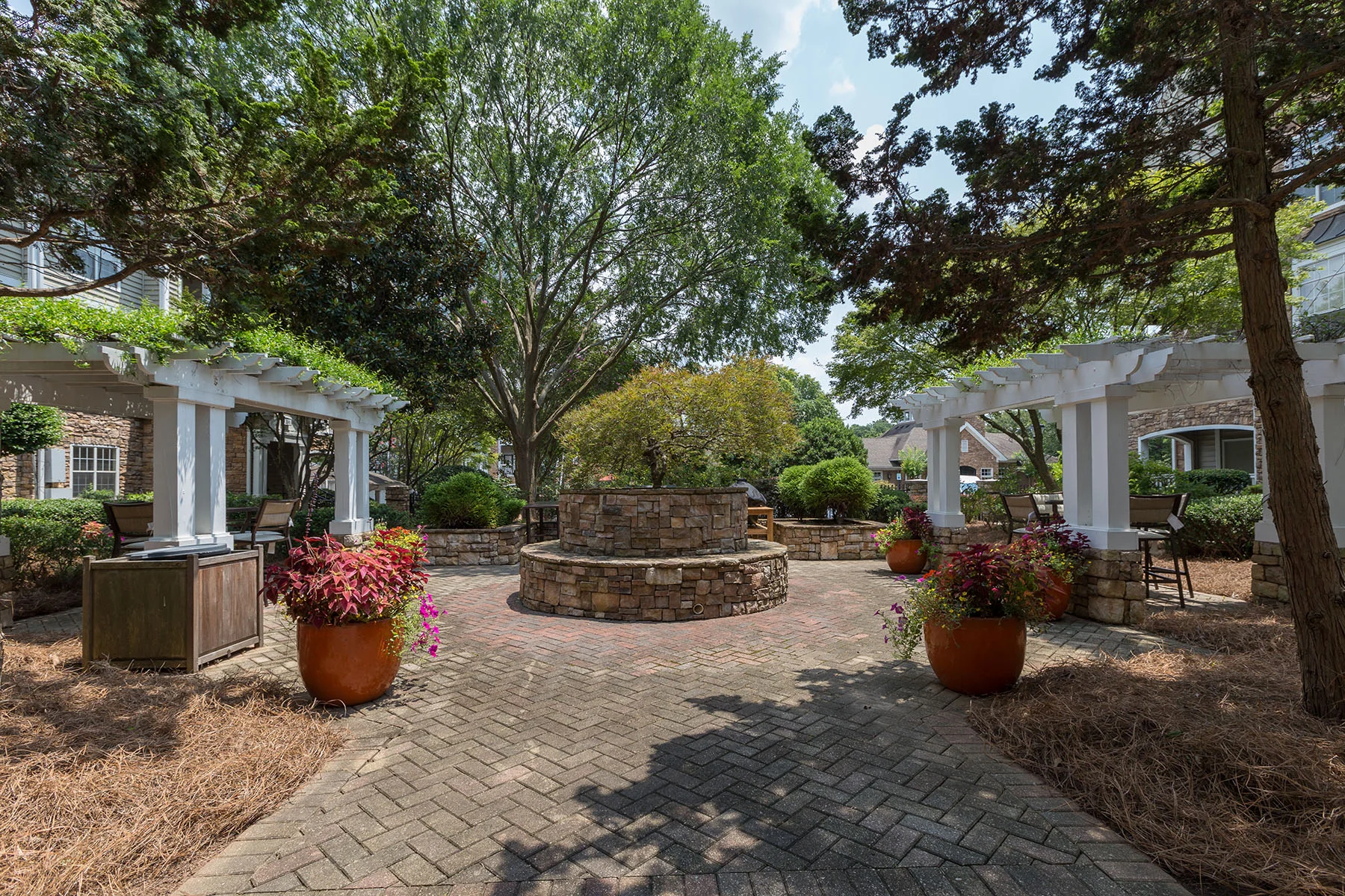COMMERCIAL MULTIFAMILY EXTERIOR | Atlanta Real Estate Photo and Video