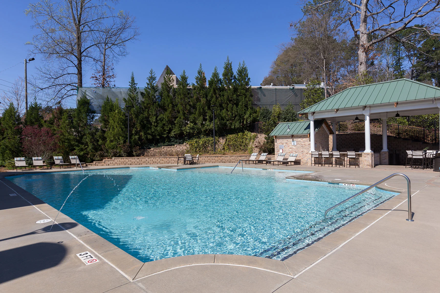 COMMERCIAL MULTIFAMILY EXTERIOR | Atlanta Real Estate Photo and Video