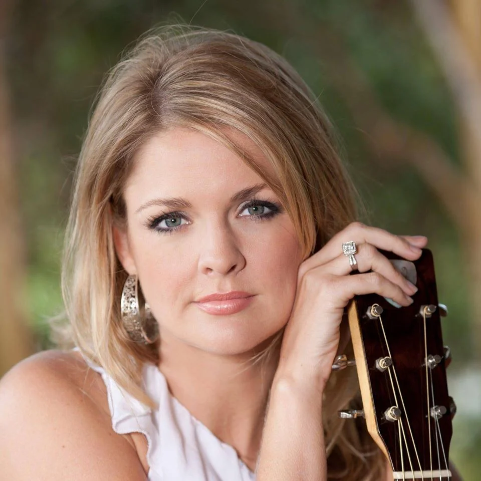 King of Arts | Amanda King