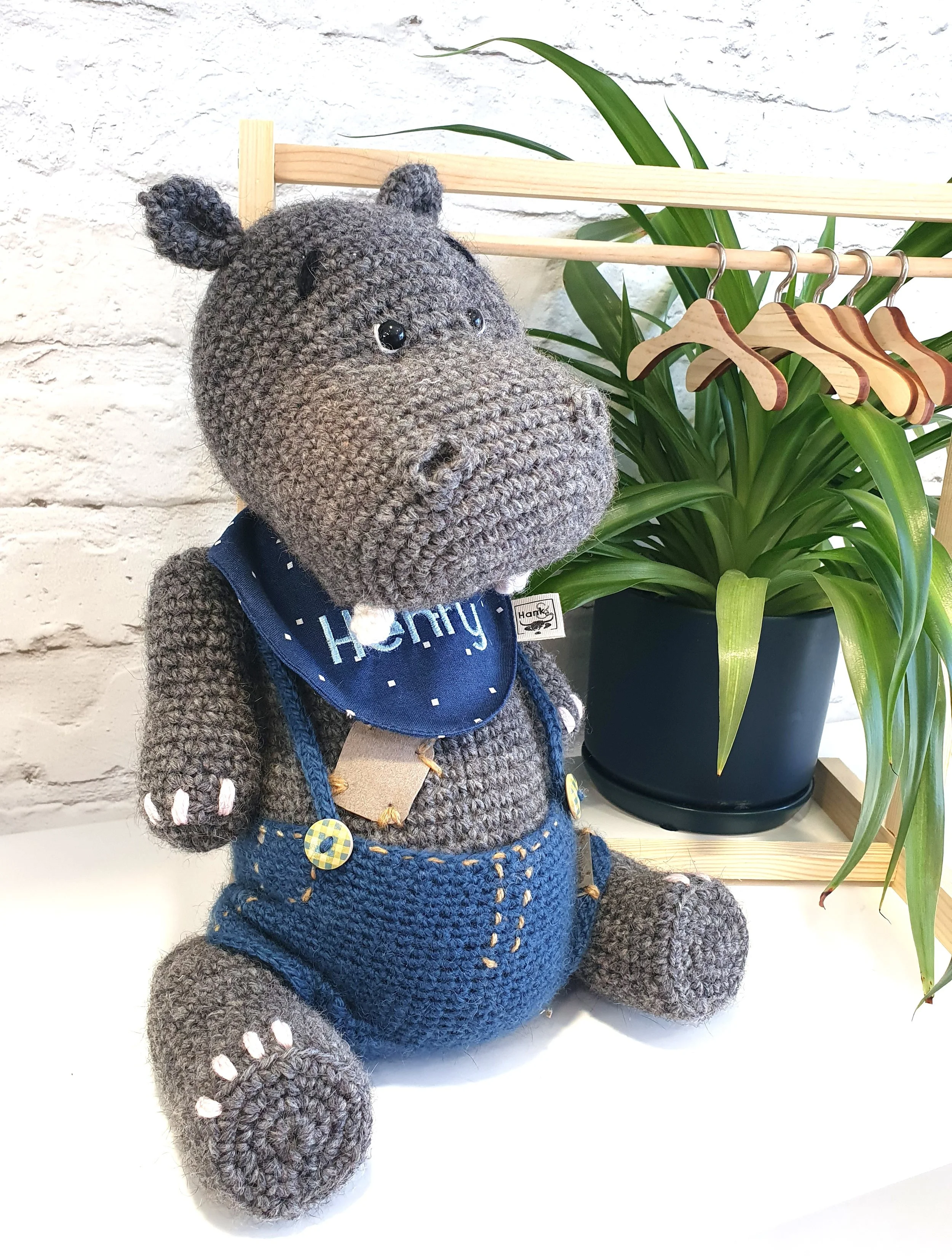 Our Store — AP Designs & Framing + Hank & Co.