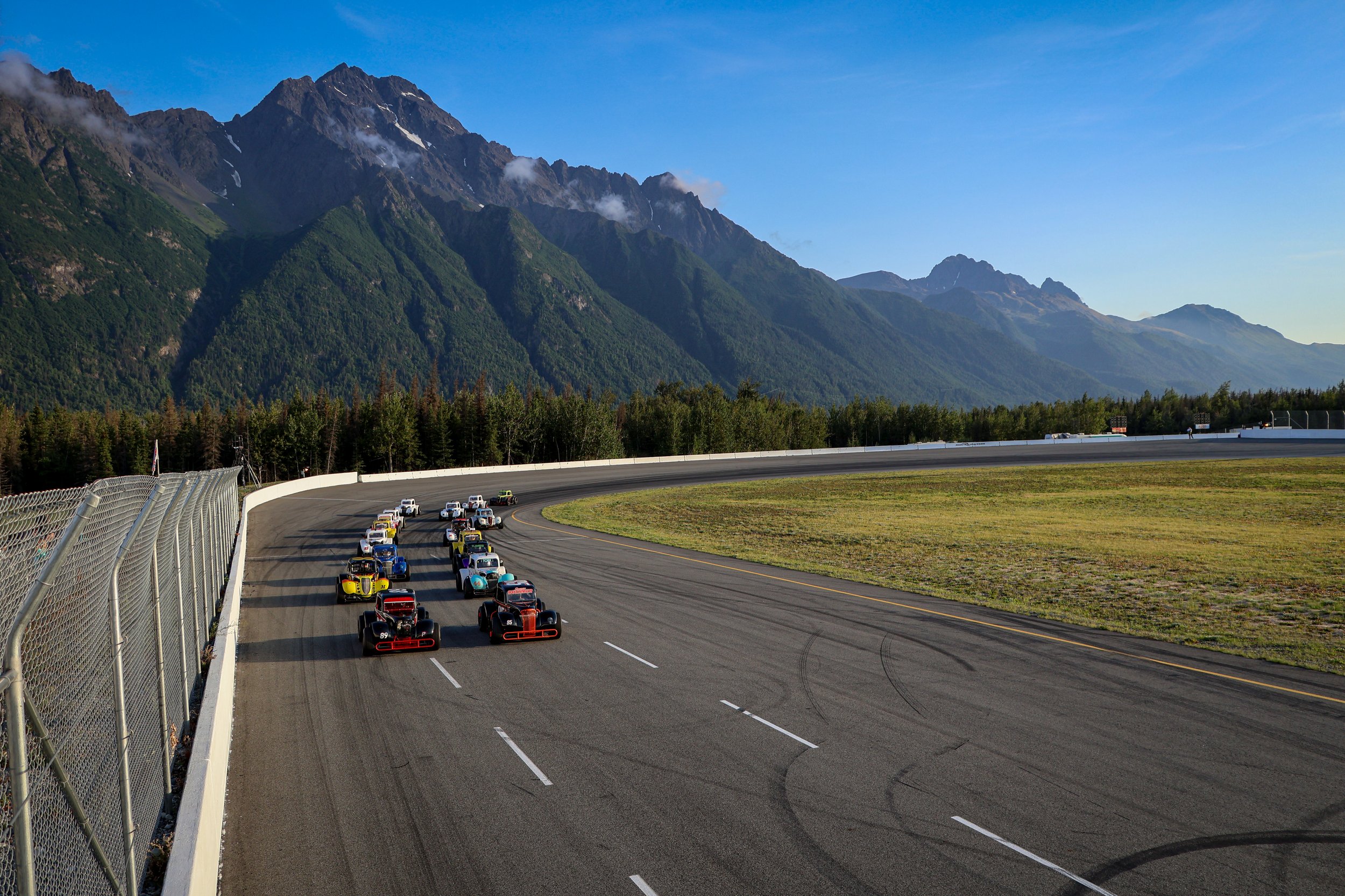 Summertime Race Days Are Almost Back at Alaska Raceway Park