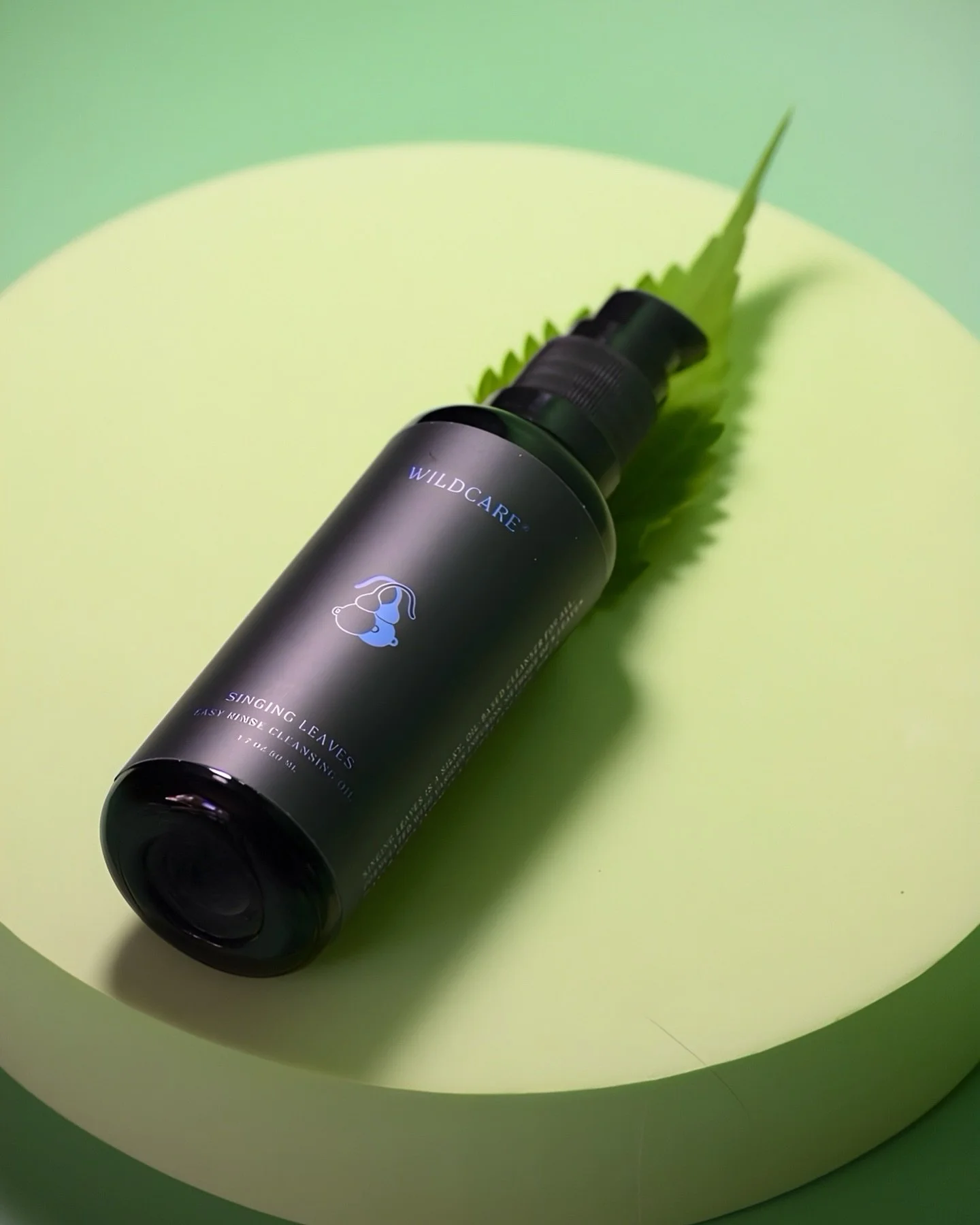 Wildcare ® Custom Hydrosol Distillations. Essential-Oil-Free Skincare