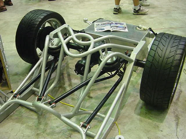 Custom Chassis — Ekstensive Metal Works