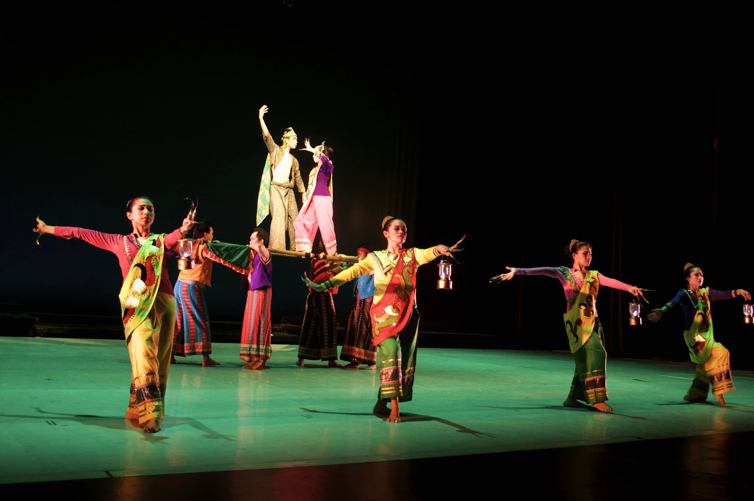 Philippine Baranggay Folk Dance Troupe