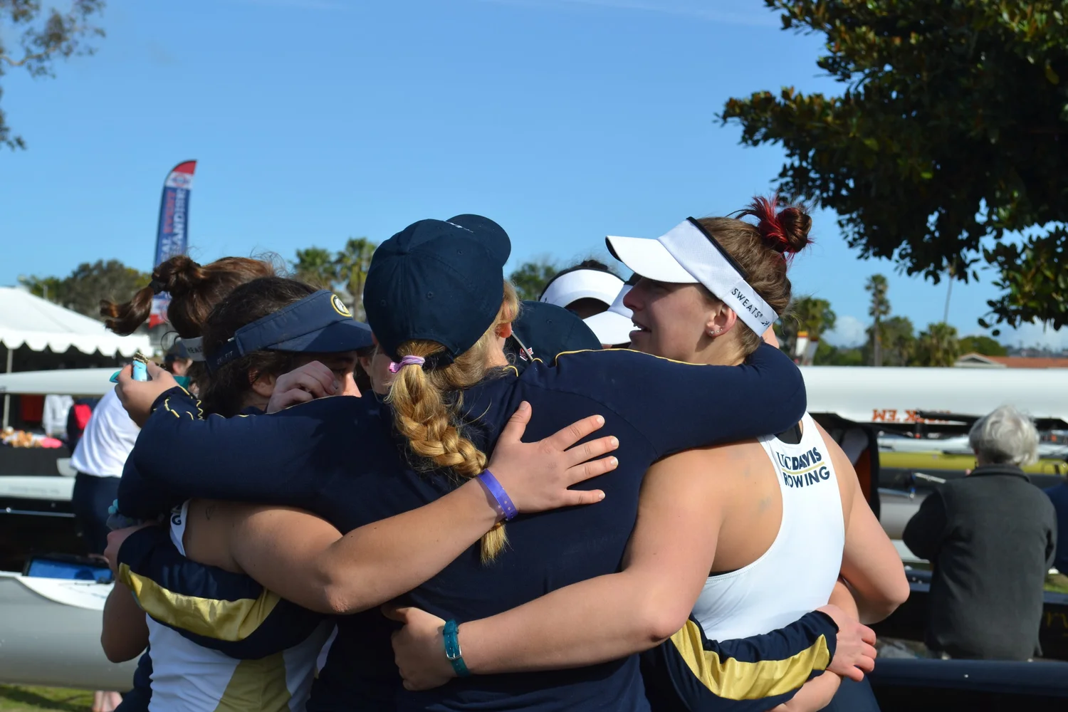 Support Us — UC Davis Women's Rowing