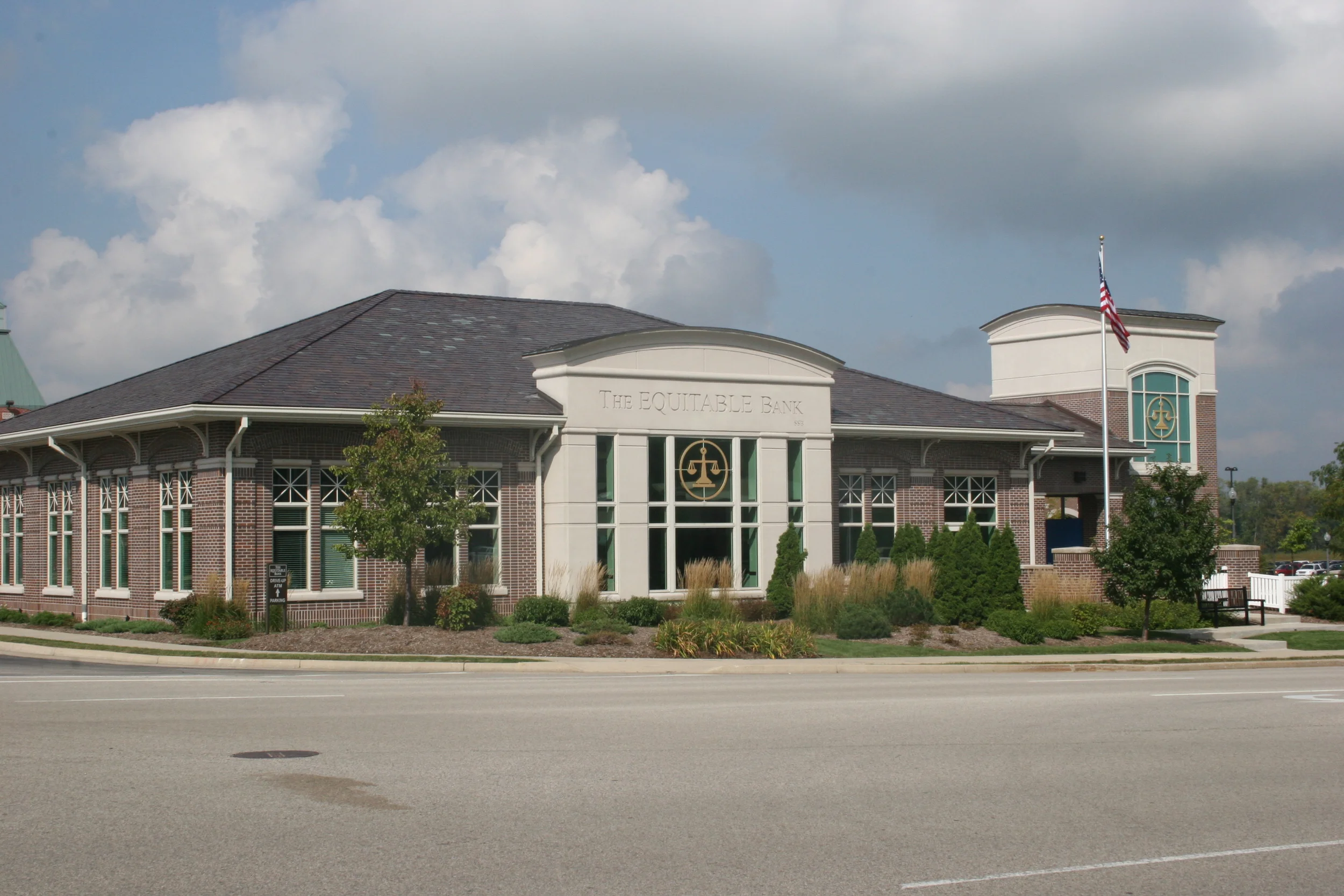 Commercial — Mayer Helminiak | Architects