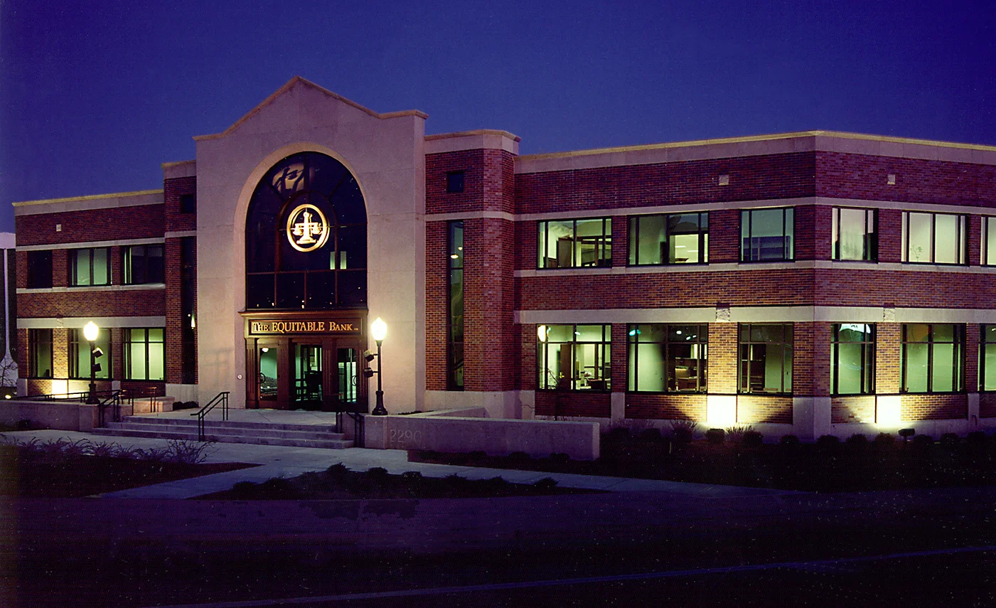 Commercial — Mayer Helminiak | Architects