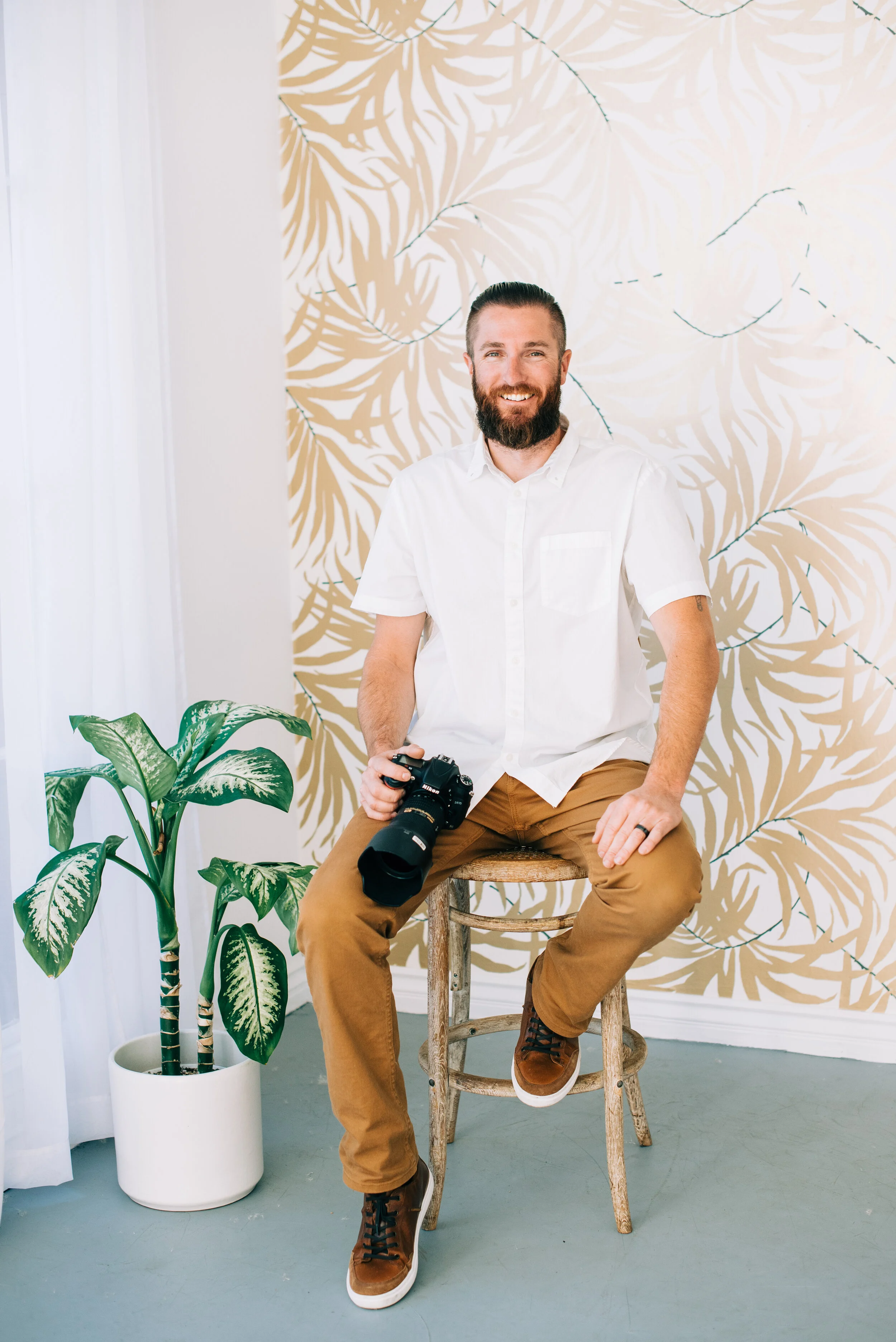 ABOUT — STEVIE DEE