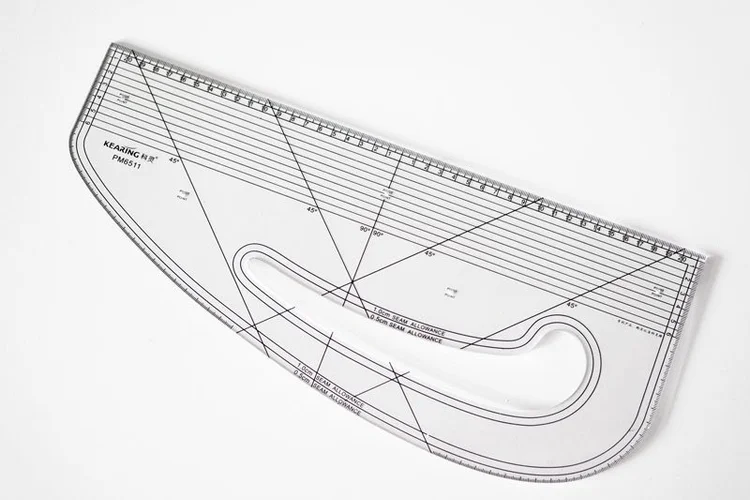 FIVE MINUTE GUIDE TO SEWING & PATTERNMAKING RULERS — In the Folds