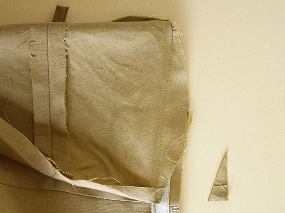 The Acton sew-along : Attaching the bodice lining — In the Folds