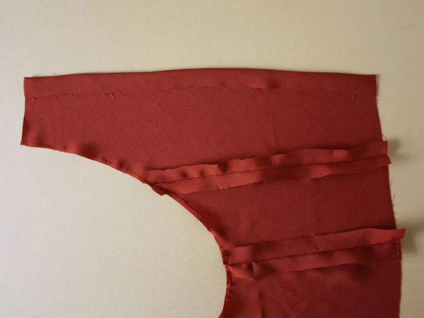 The Acton sew-along : Finishing up (view B) — In the Folds