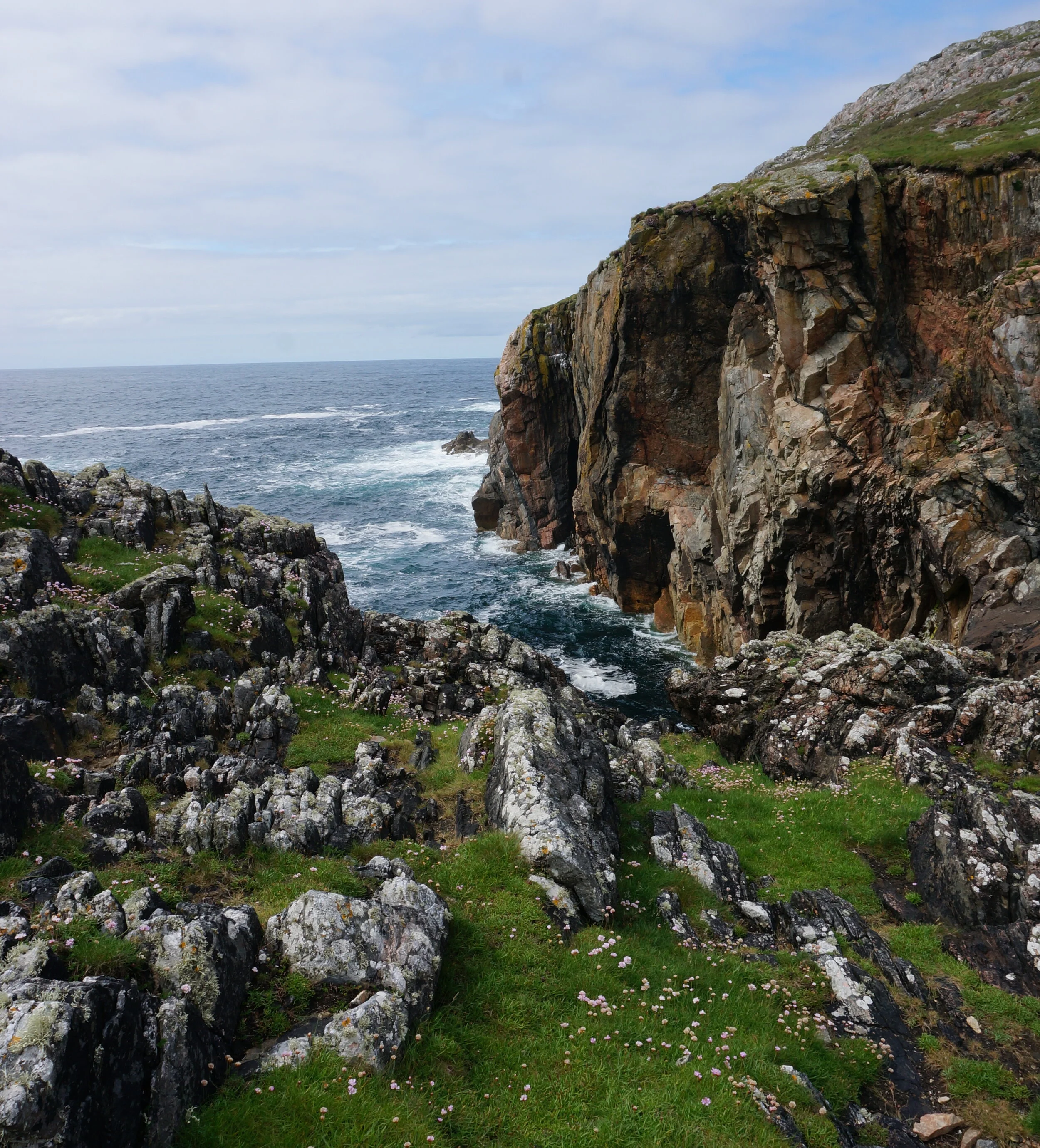 Welcome to ‘Sileigh’ … the island of the seals. – The Birlinn Yarn Company