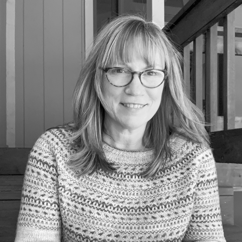 Elizabeth Doherty – Blue Bees and Tiny Boats … – The Birlinn Yarn Company