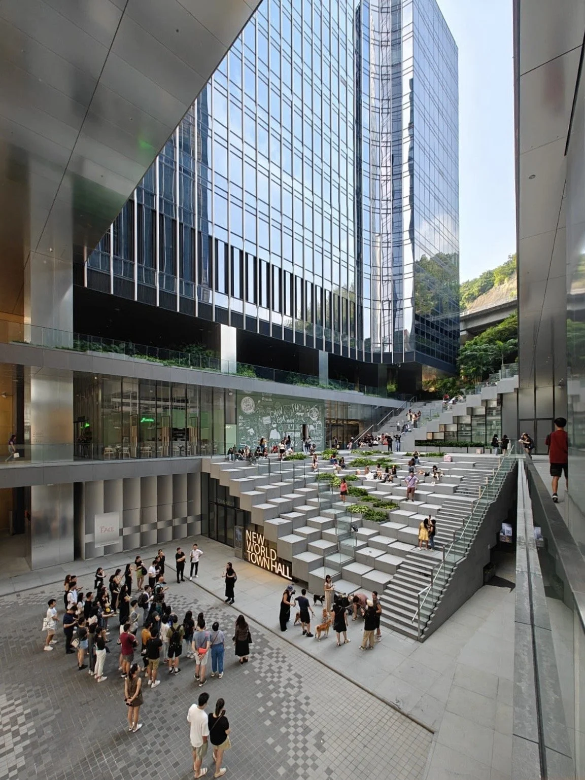 #071 83 KING LAM STREET / 瓊林街83號 — COLLECTIVE