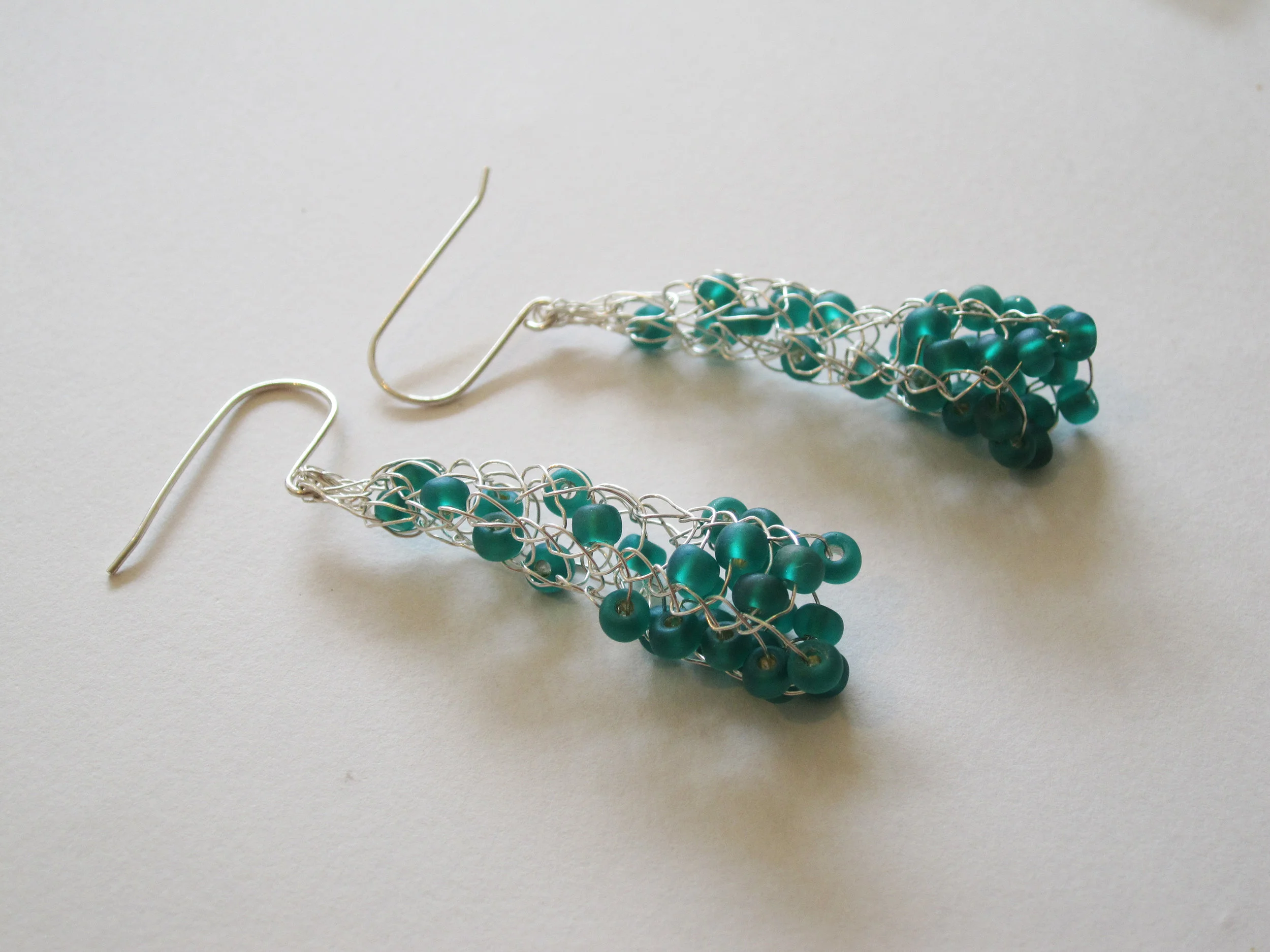 Learn how to French Knit with wire and beads