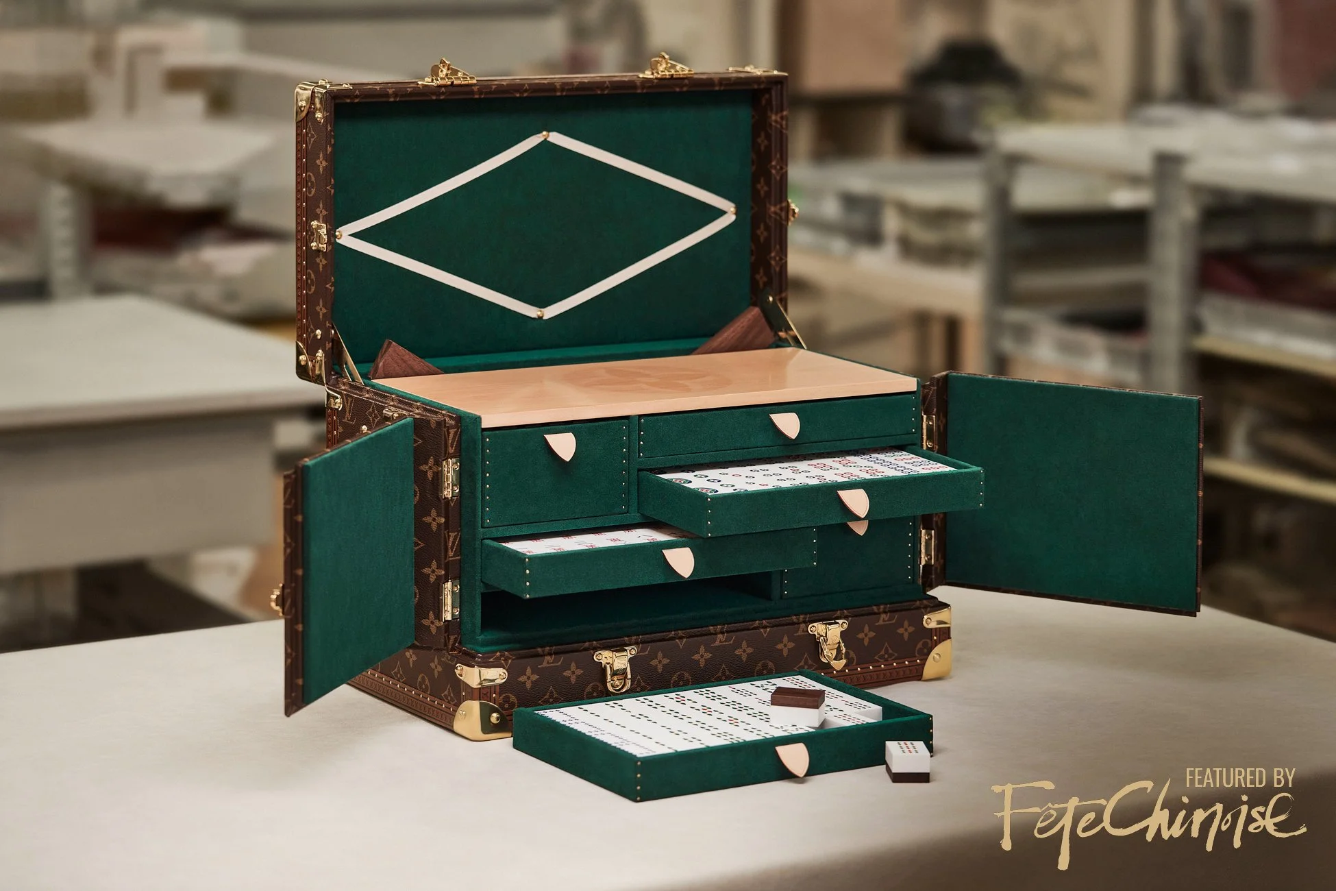 MAD ABOUT MAHJONG 碰得起的手雕藝術 - Fête Chinoise