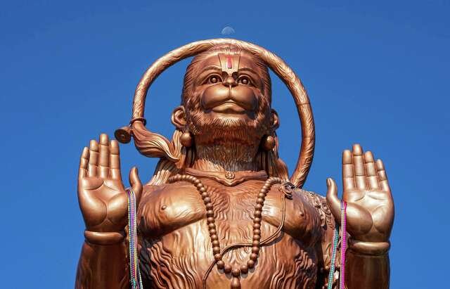90 Foot Tall Statue of Hindu Monkey God Erected in Texas — Fulcrum7
