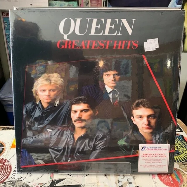 Queen Greatest Hits Red