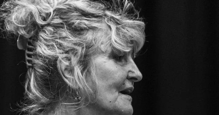 About — BETH FLINTOFF