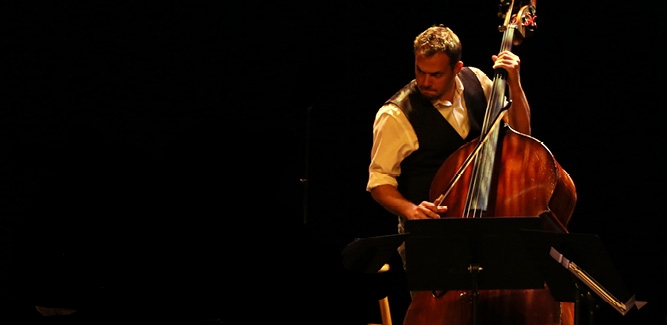 Louis Levitt, music Louis Levitt