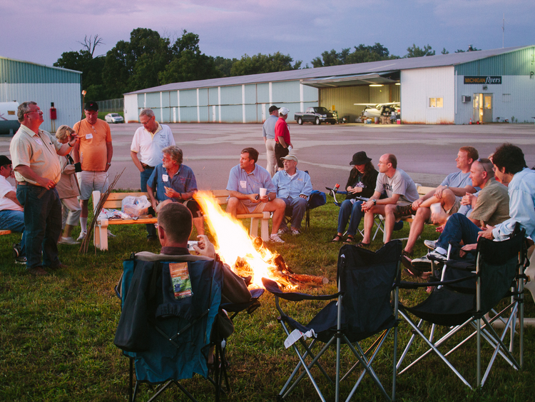 Michigan Flyers - Learn to fly with us