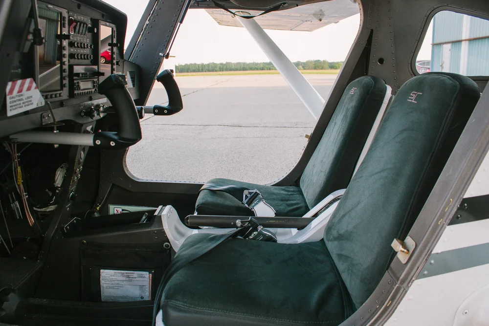Cessna 162 Interior