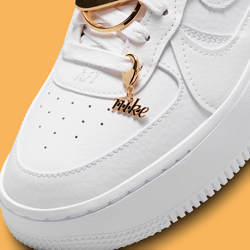 The Nike Air Force 1 PLT.AF.ORM Bling | First Look — CNK Daily ...