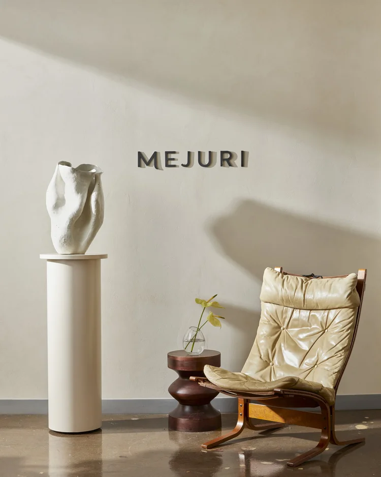 Mejuri Toronto Office — Sarah Birnie Interiors