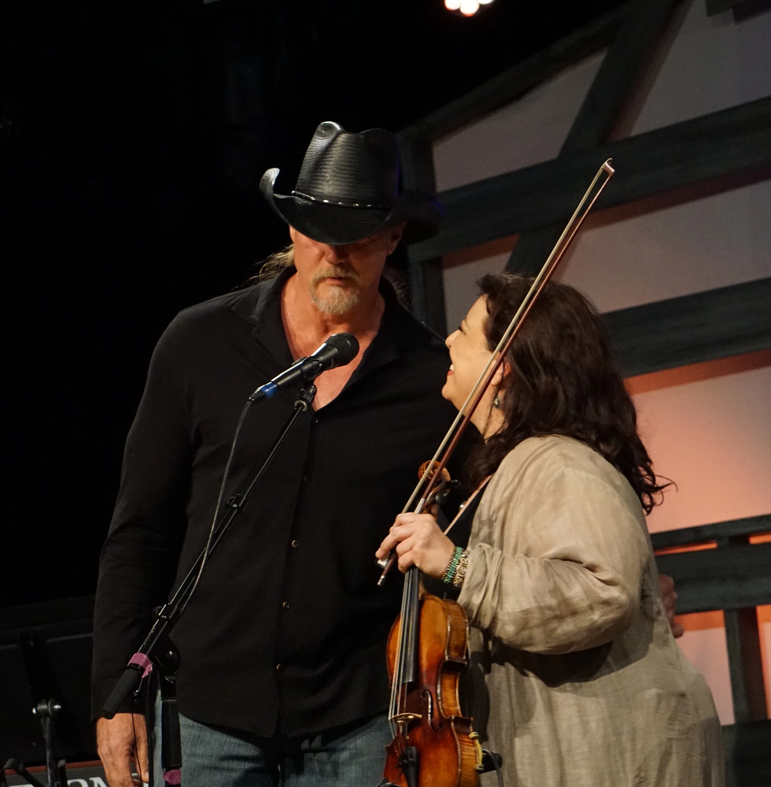 Andrea Zonn, "Rise" Album Preview — Nashville LIVE Music