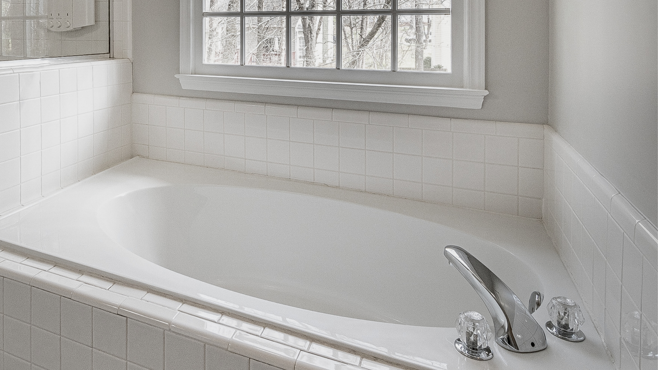 Tile Wainscoting Cap And Molding Ideas To Complete Your Bathroom ...