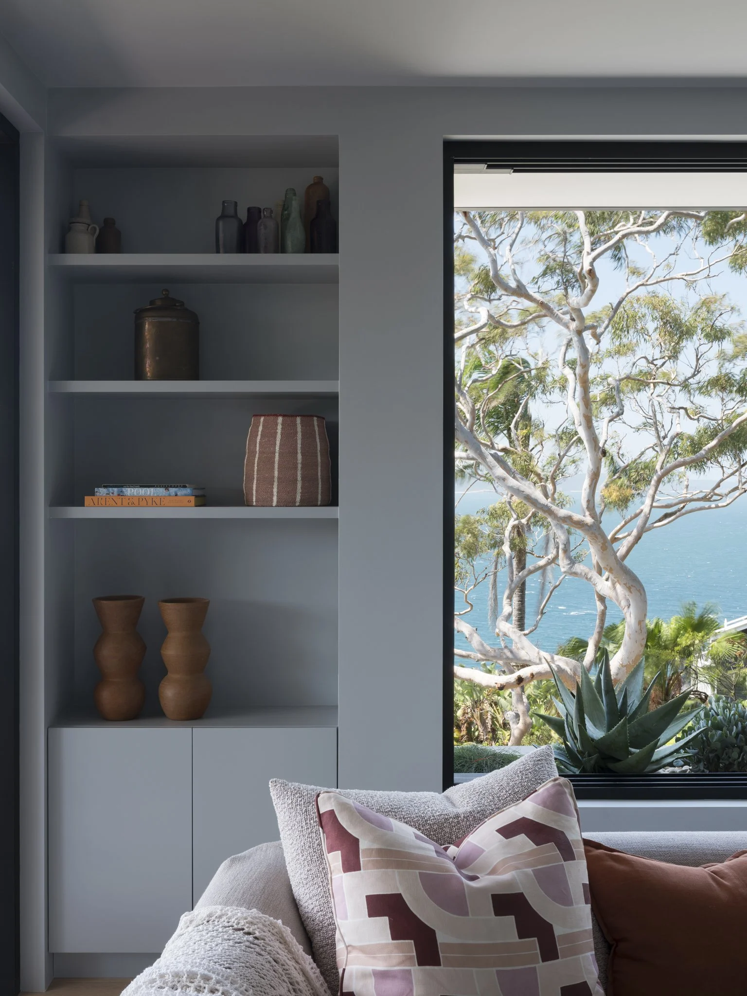 Pacific Tree House, Palm Beach — SJS Interior Design