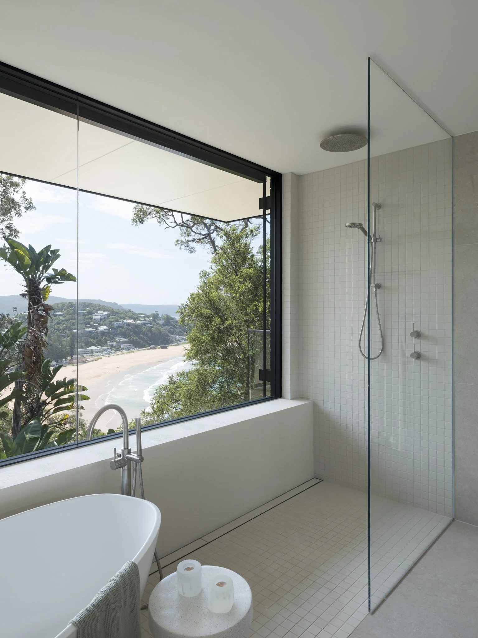 Pacific Tree House, Palm Beach — SJS Interior Design