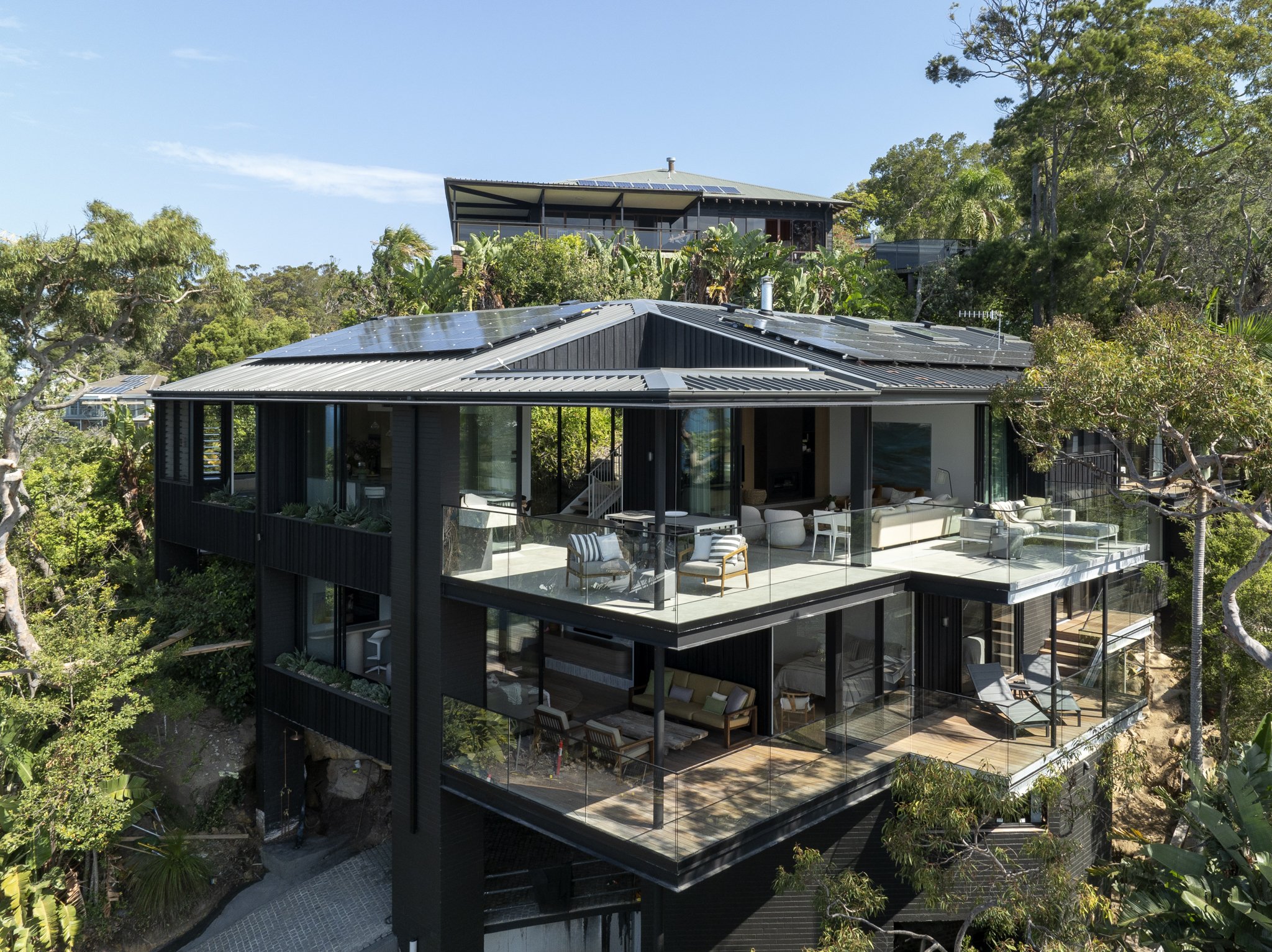 Pacific Tree House, Palm Beach — SJS Interior Design