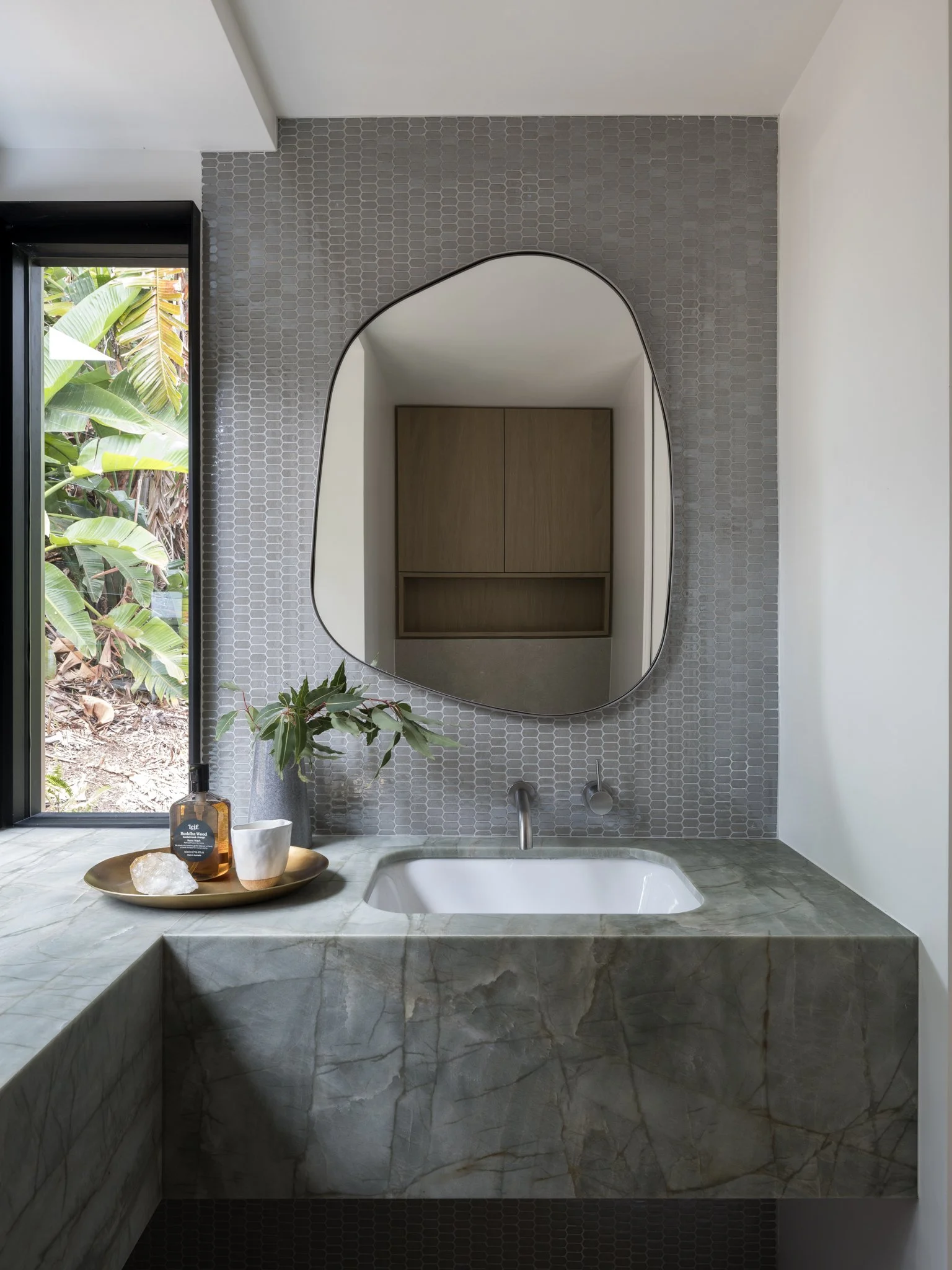 Pacific Tree House, Palm Beach — SJS Interior Design