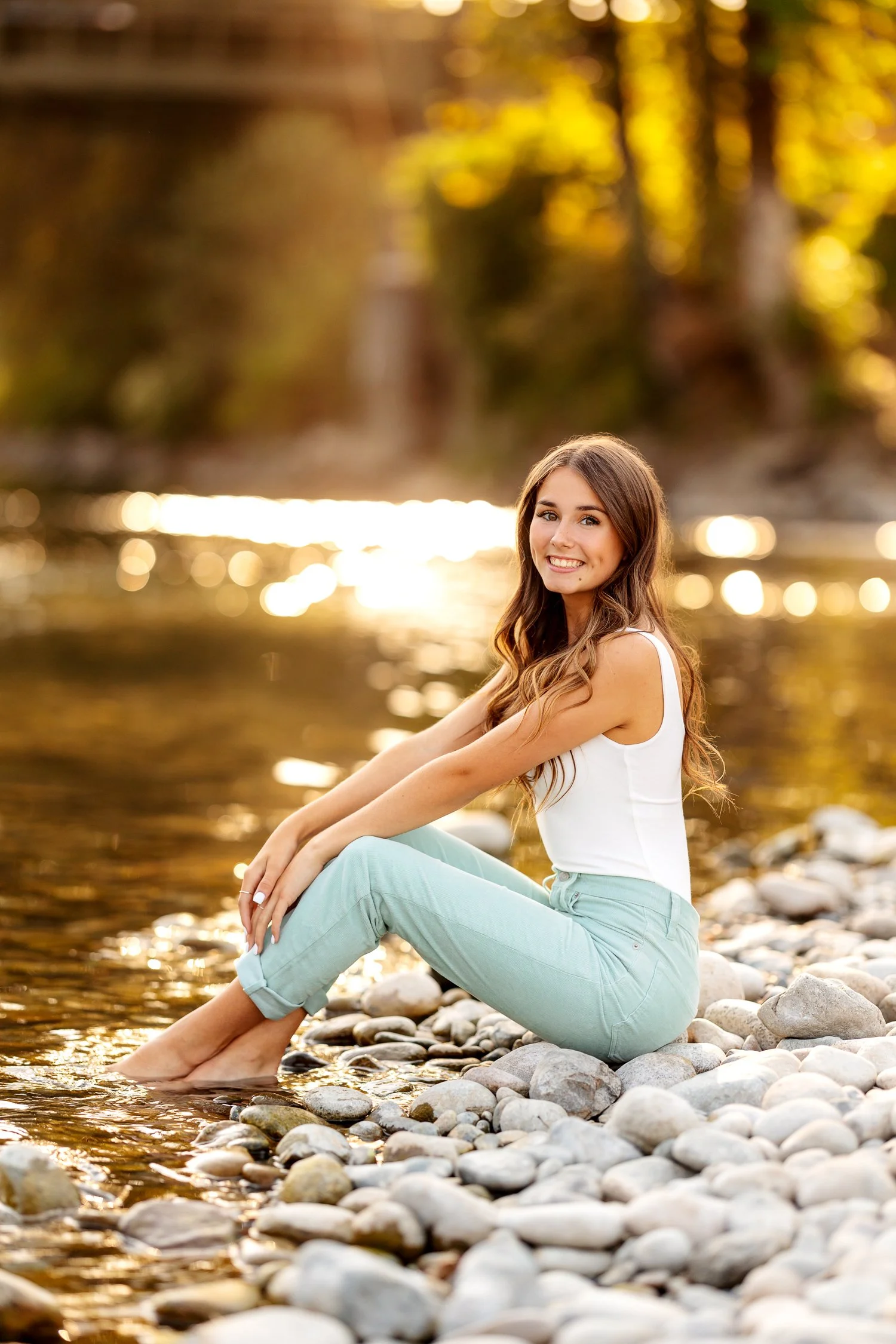 Kendall / Seattle Area Senior Portraits — Ariella Noelle Photography