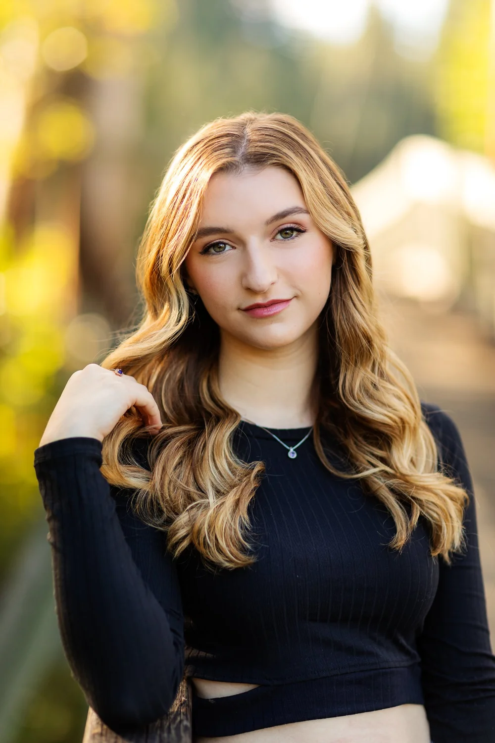 Zoe / Bellevue Area Senior Portrait Photographer — Ariella Noelle ...