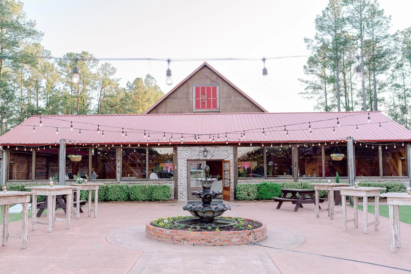 The Courtyard & Pavilion — Hidden Acres Weddings