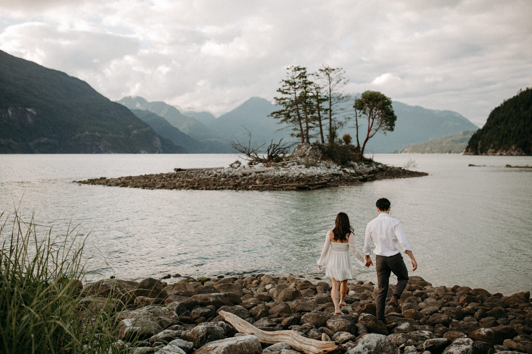 Best Engagement Photo Locations in Vancouver