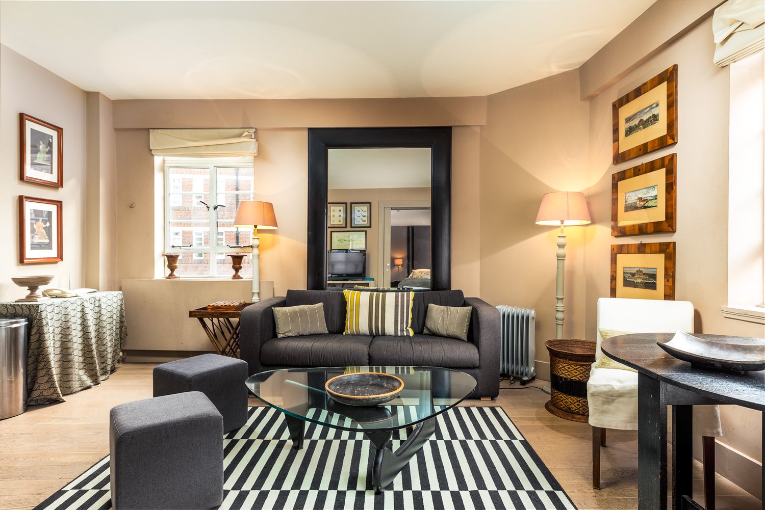 Shooting the Nell Gwynn house on Sloane Avenue, London. — Property ...