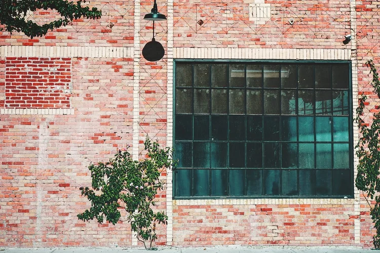 Stunning Paint Colors That Will Make Your Brick Exterior Beautiful ...