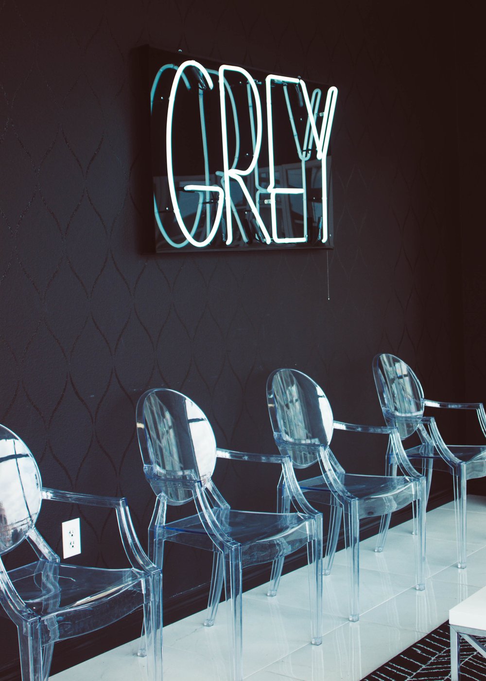 Truth or Myth: Lash Extensions with Zoraya // Beauty Tips & Tricks ...