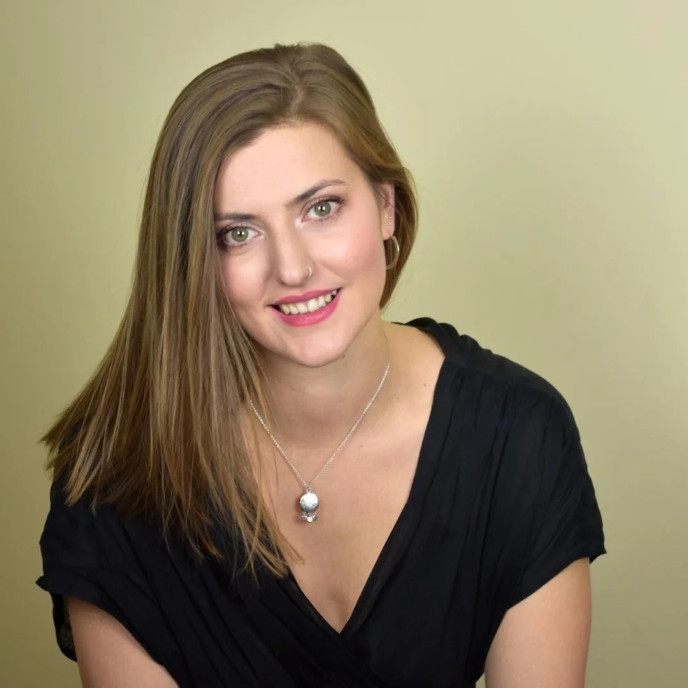 Olivia, Singing Tutor and Voice Coach, singing lessons, singing teacher ...